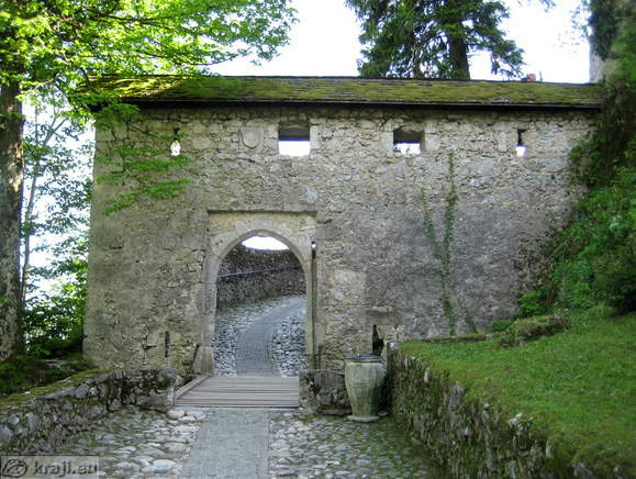 Bled Castle - Outside [Photos] | KRAJI - Slovenia