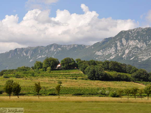 Schloss Zemono [Fotos] | KRAJI - Slowenien