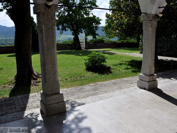 Schloss Zemono [Fotos] | KRAJI - Slowenien